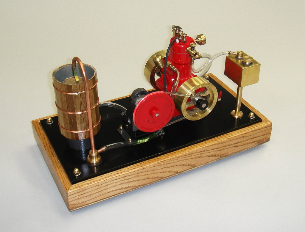 Little ‘Red’ Devil Hit N' Miss Engine - The Miniature Engineering ...