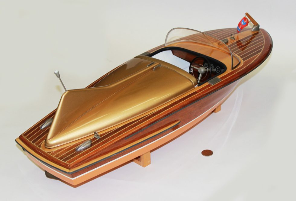 Chris-Craft Cobra R/C Model Boat - The Miniature Engineering ...