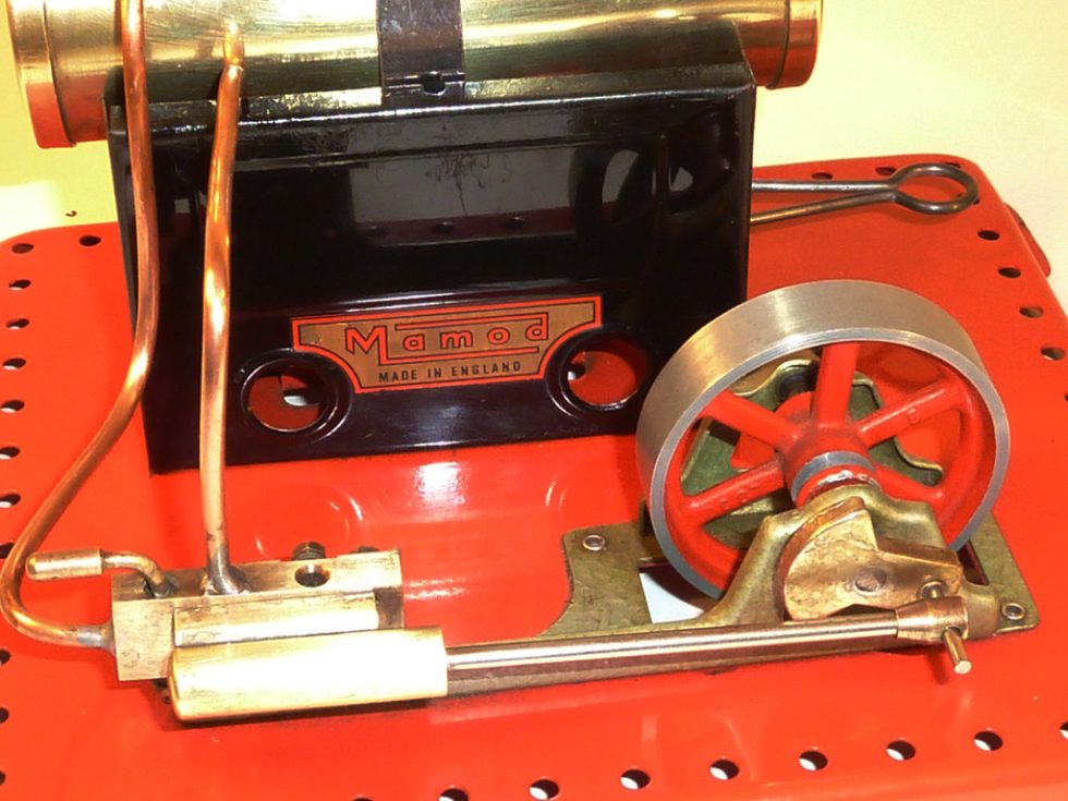 Mamod SE1A Static Horizontal Steam Engine and Boiler - The Miniature ...